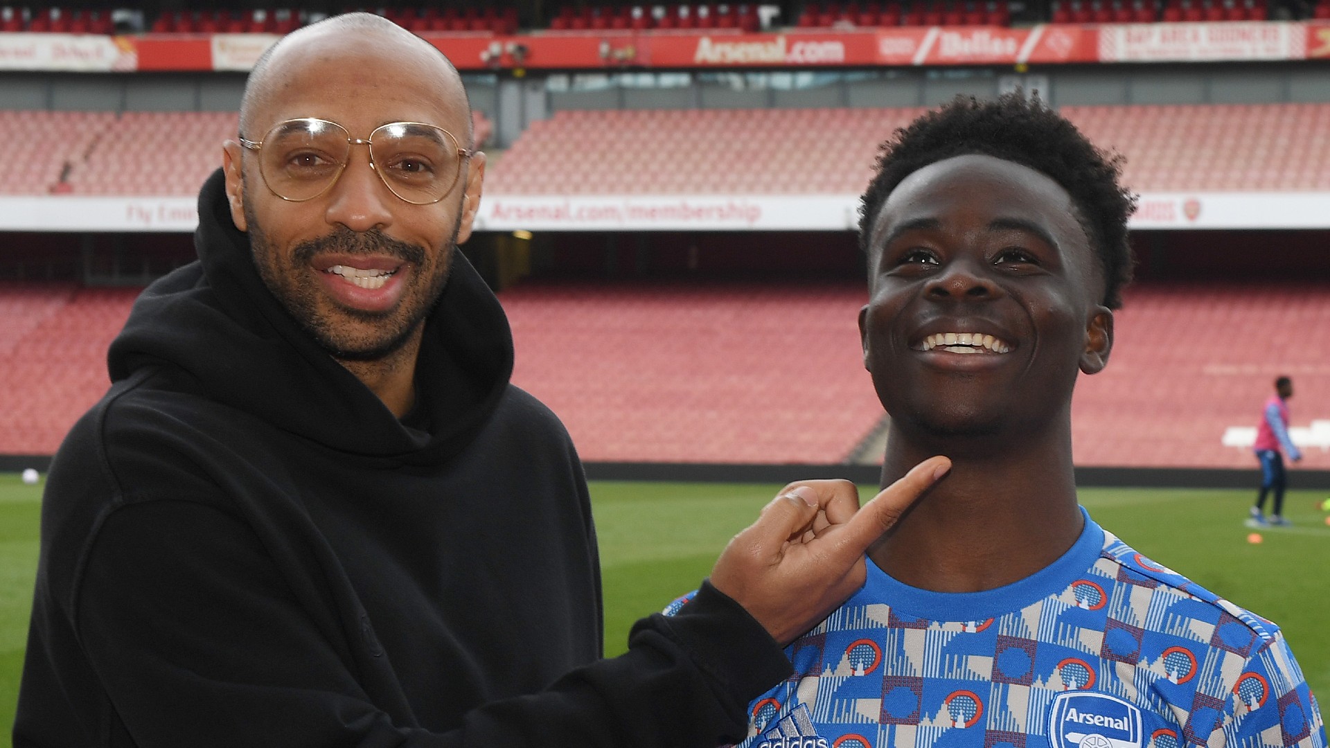 Saka reveals support from 'legends' Henry and Pires along with Wenger ...