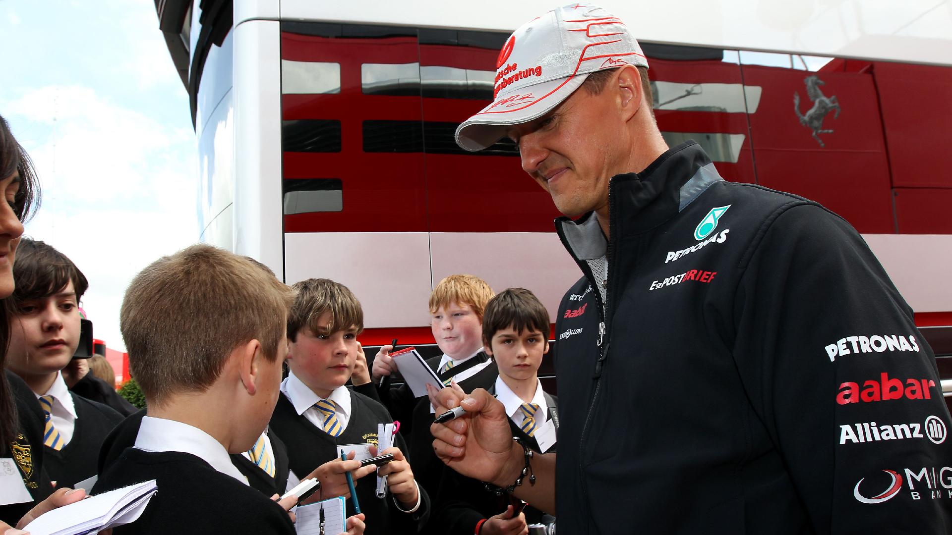 Damon Hill reflects on Michael Schumacher’s ‘terrible tragedy’ 10 years ...