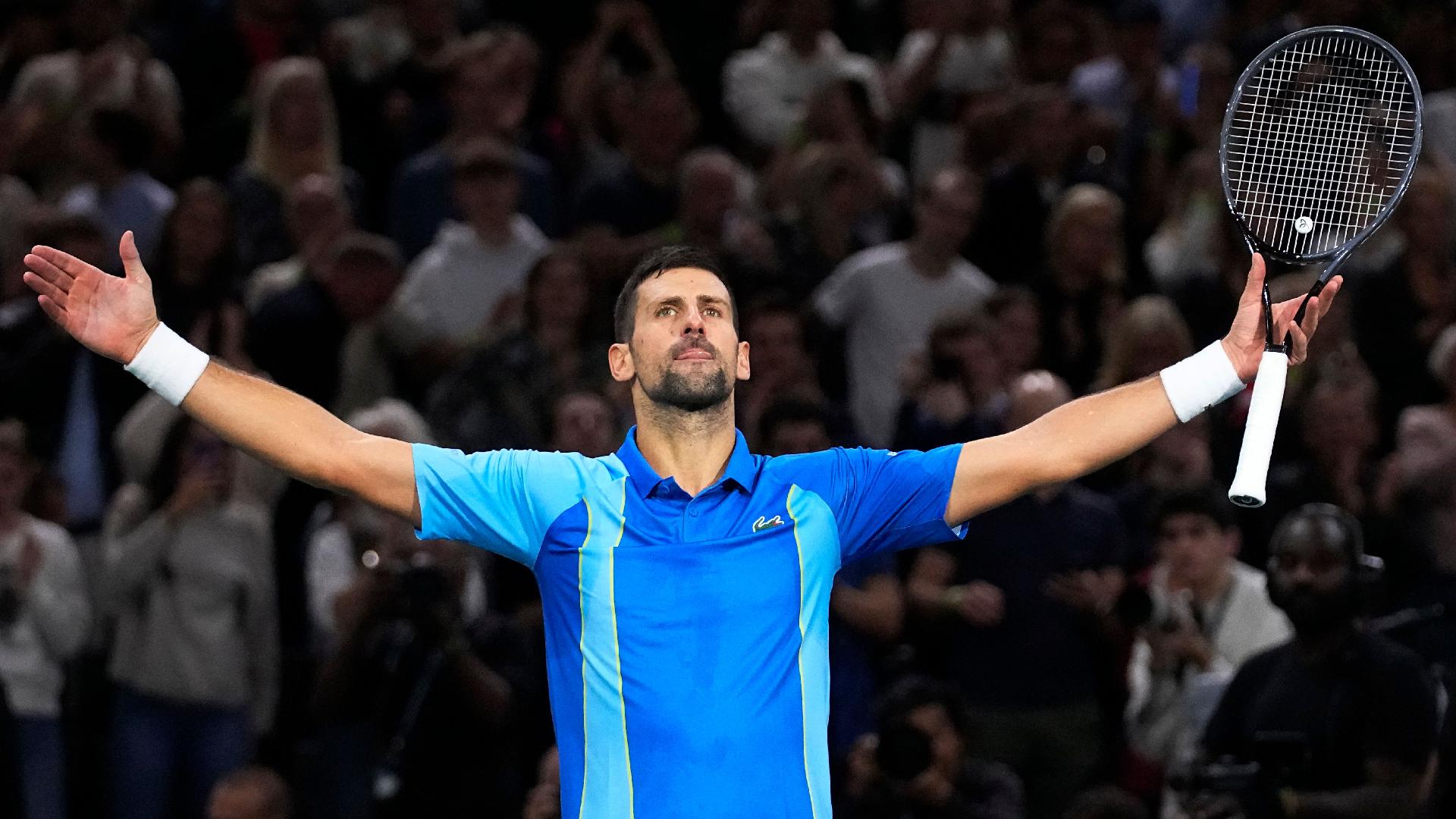 Novak Djokovic overcomes booing crowd to beat Holger Rune at Paris Masters | Stadium Astro
