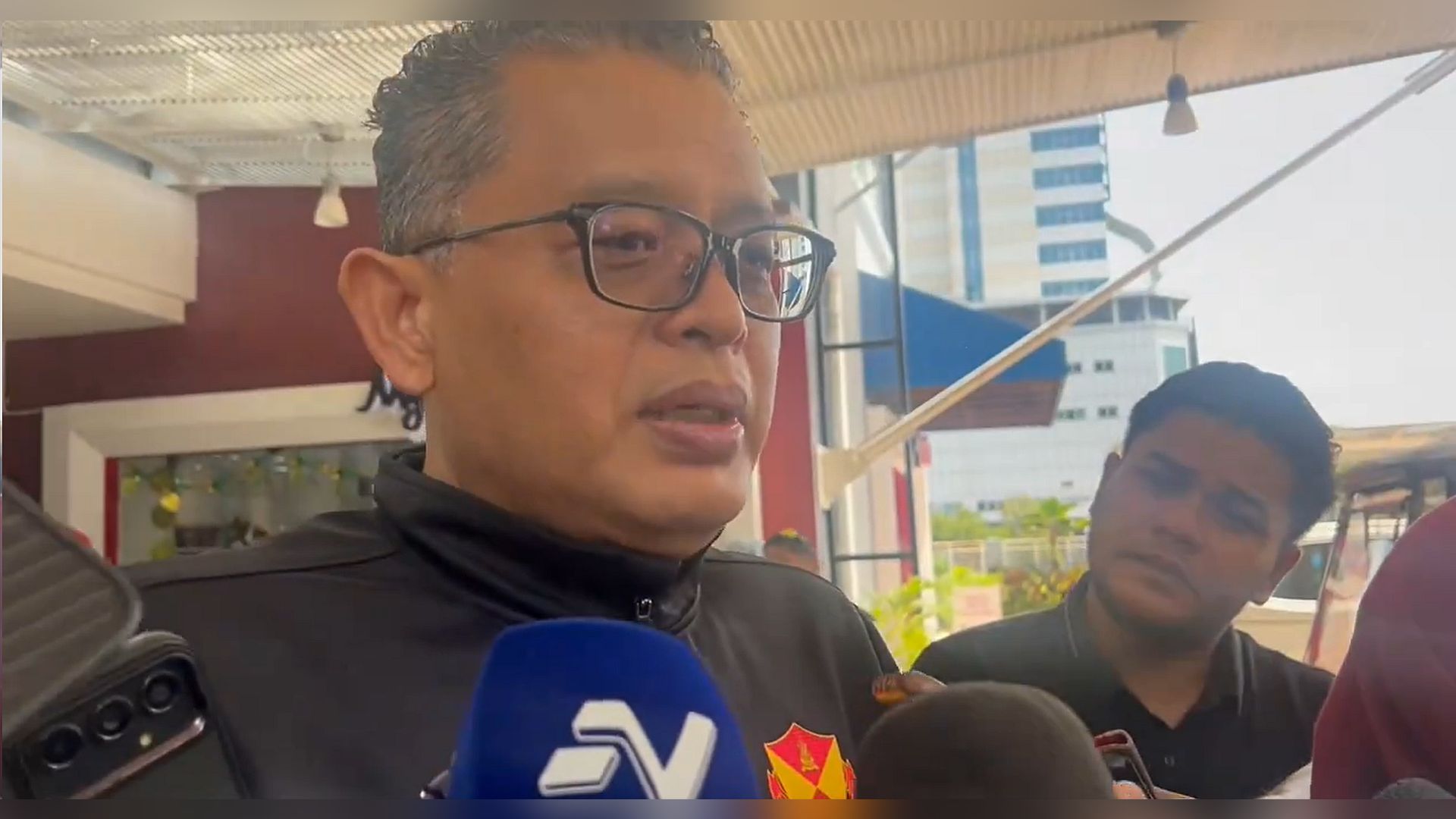 TERKINI: Faisal Halim kini lebih ceria, sudah mula berjalan | Stadium Astro