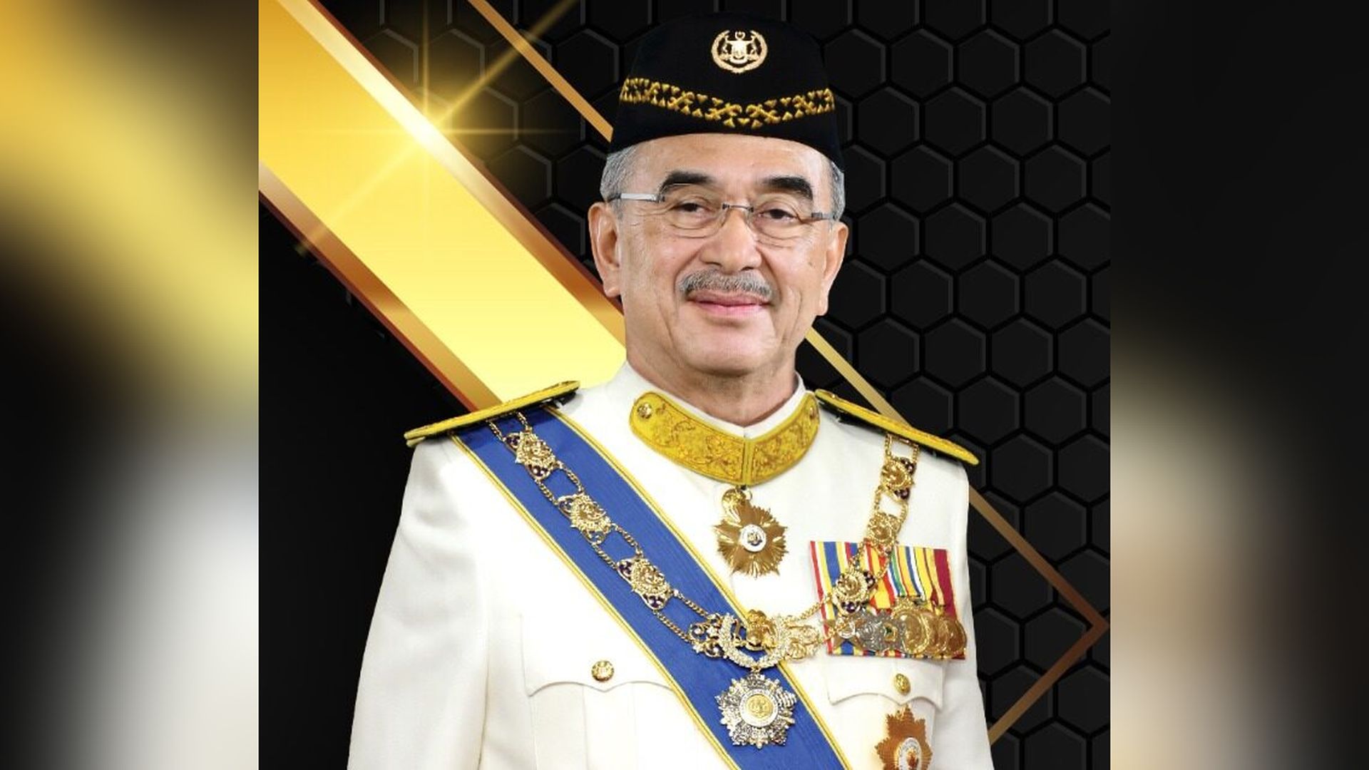 Tun Dr Mohd Ali Rustam, Tokoh Kepimpinan Sukan Anugerah SAM-100PLUS ...