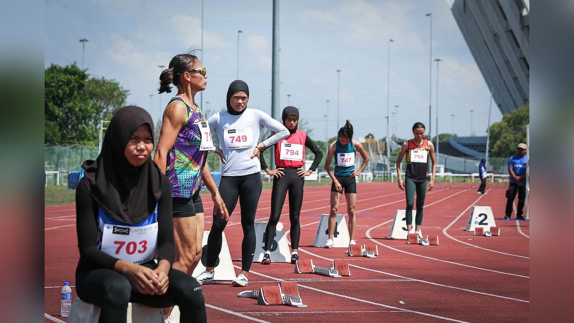 Kejohanan Olahraga Terbuka Terengganu Cahya Mata: Izzatul realisasi ...