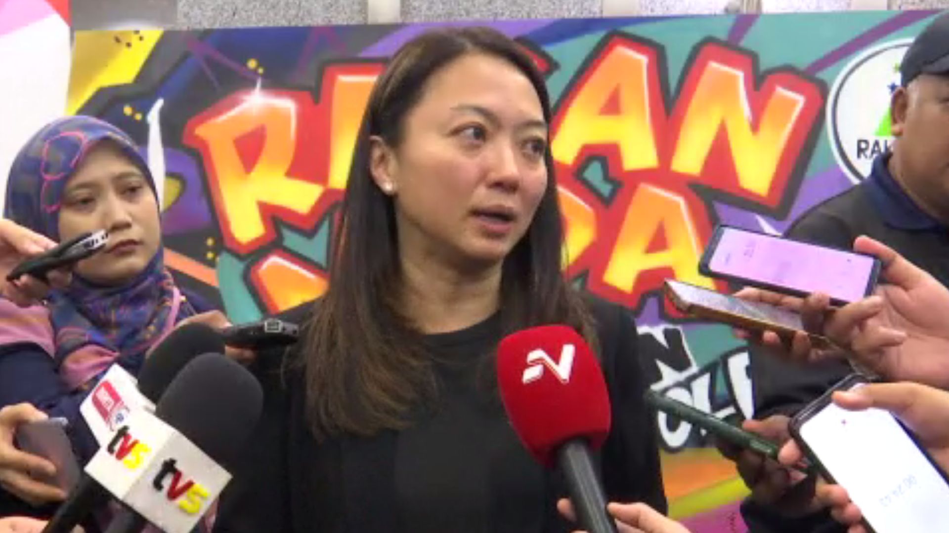 Sekretariat Rakan Muda IPT terima dana fasa pertama RM280,000 | Stadium Astro