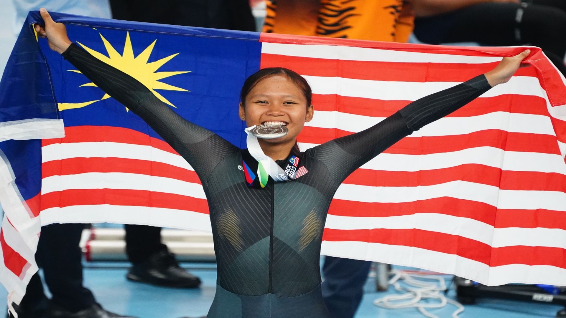 YSD Track Series: Nur Alyssa sedia cabar pelumba senior kebangsaan ...