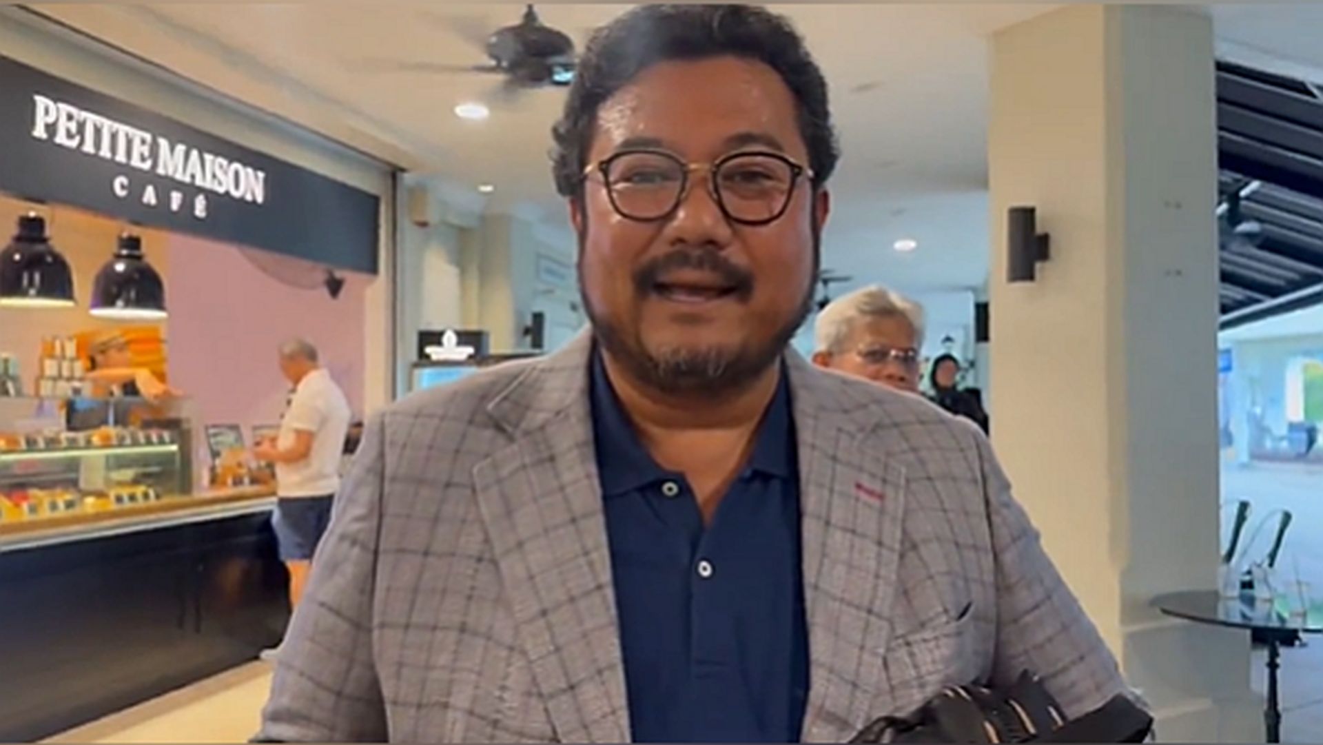 Kalau saya Presiden FAM, satu sen gaji pun saya tak akan ambil - Megat ...