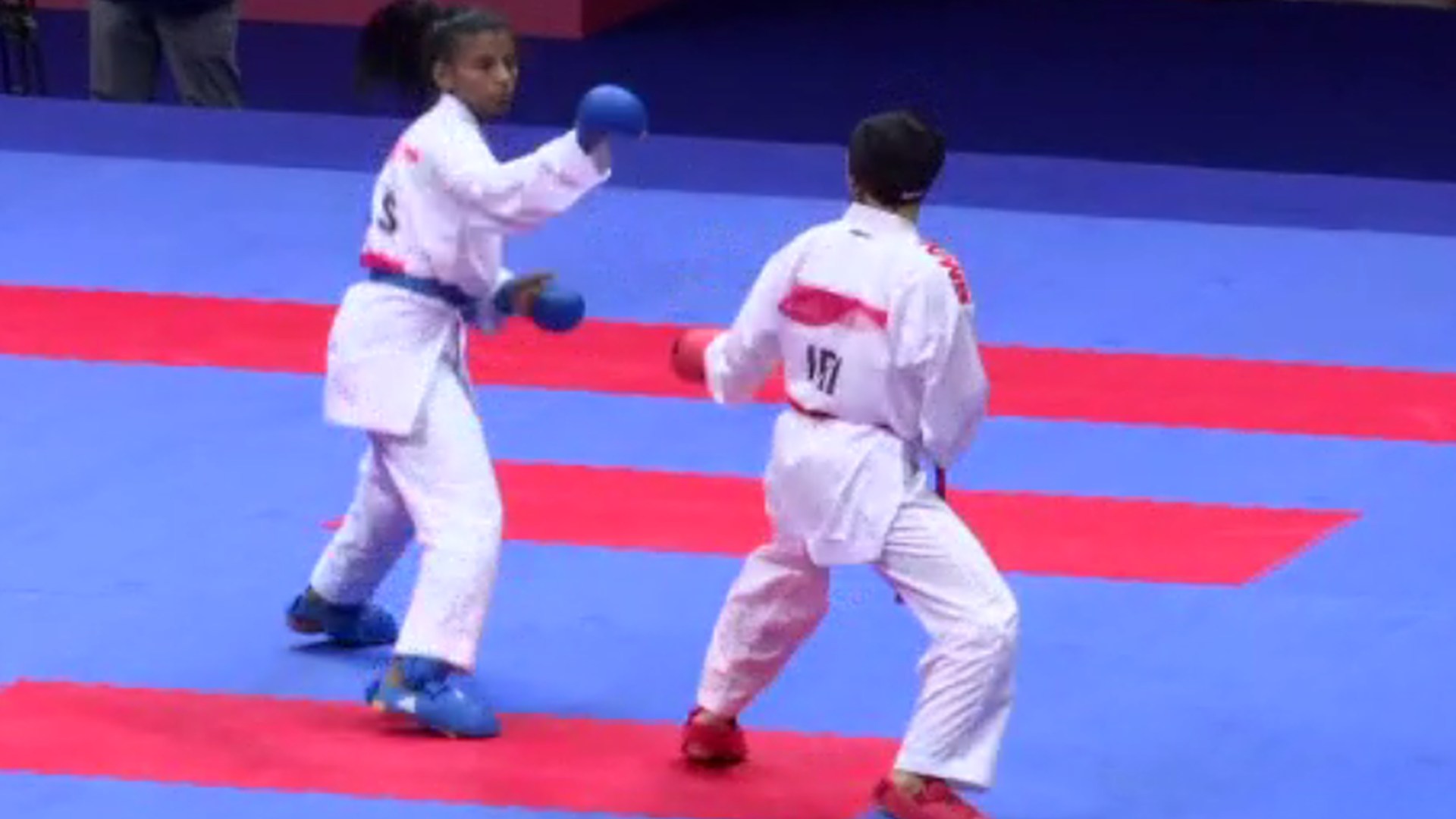 Guru sekolah kini antara ratu karate dunia | Stadium Astro