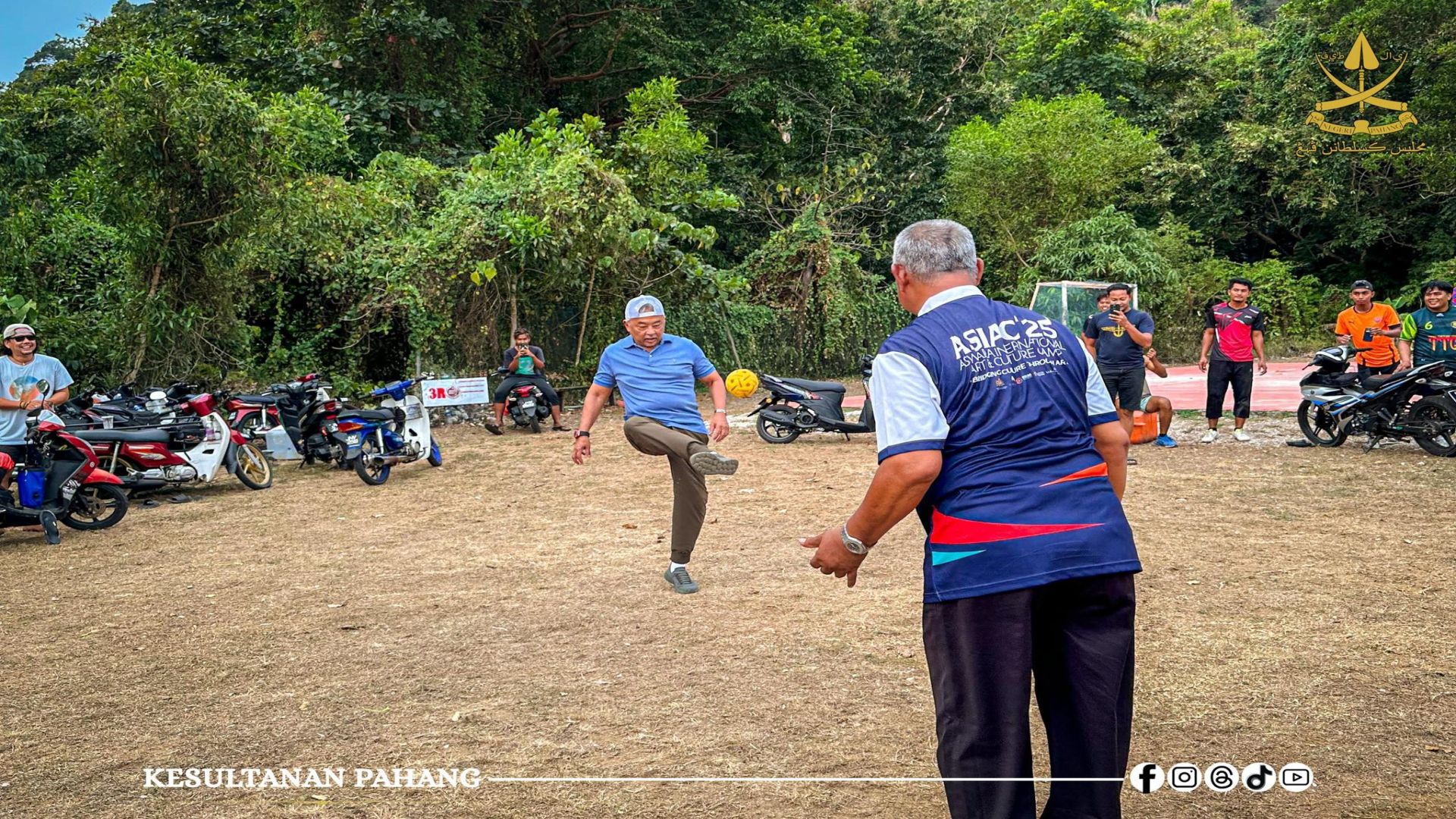 (Video) Sultan Pahang pamer kemahiran main sepak takraw | Stadium Astro